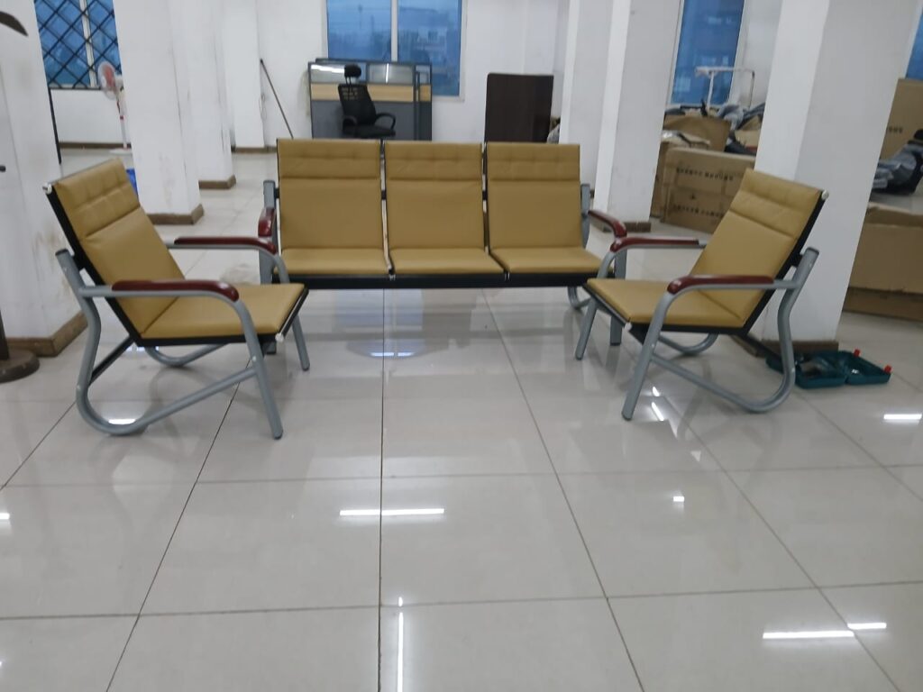 5-Seater Reception Office Sofa – Lumat Furniture